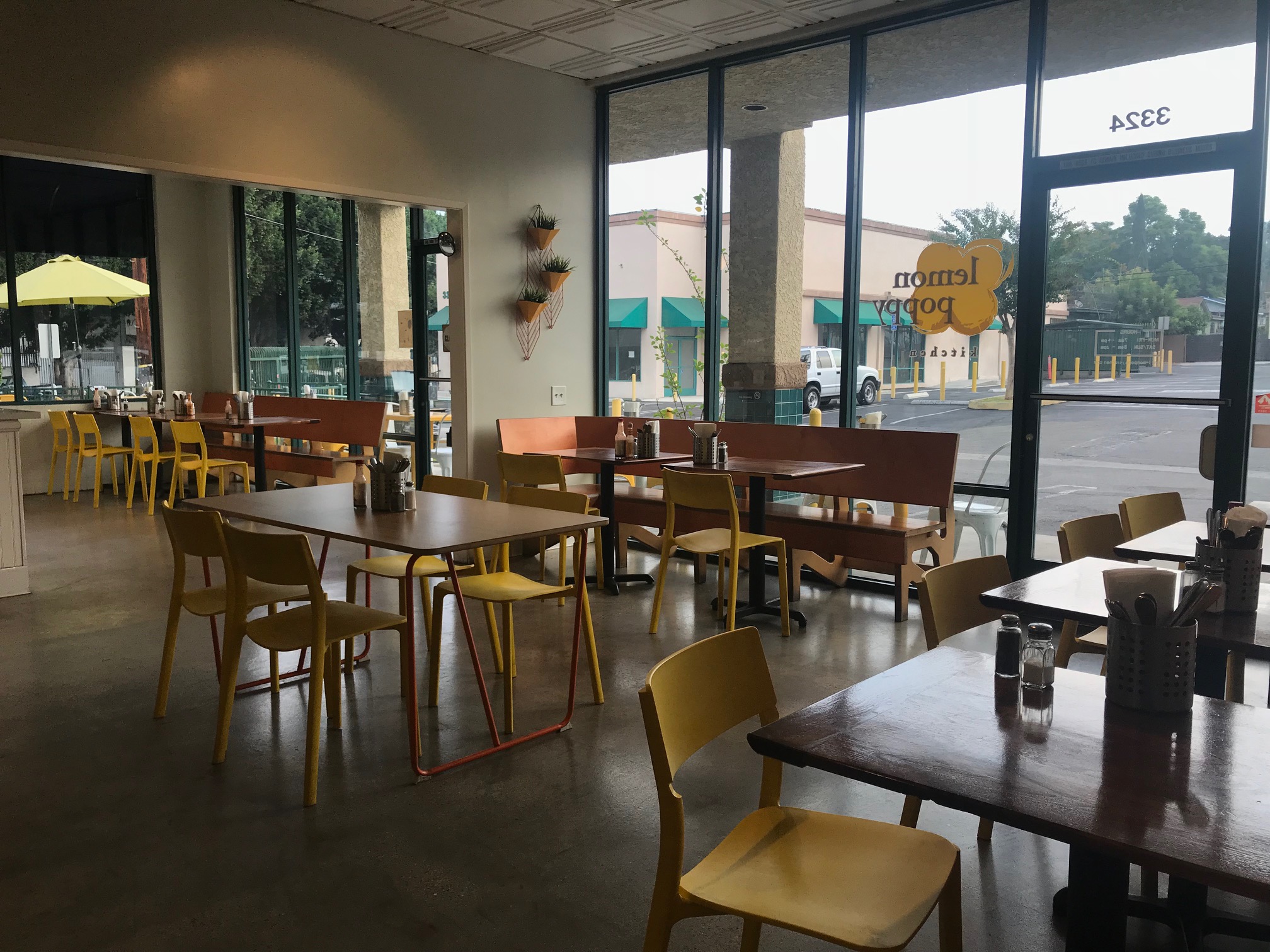 about – Lemon Poppy Kitchen