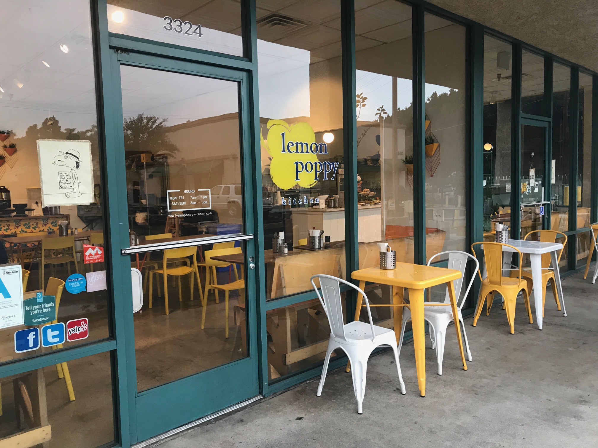 about – Lemon Poppy Kitchen